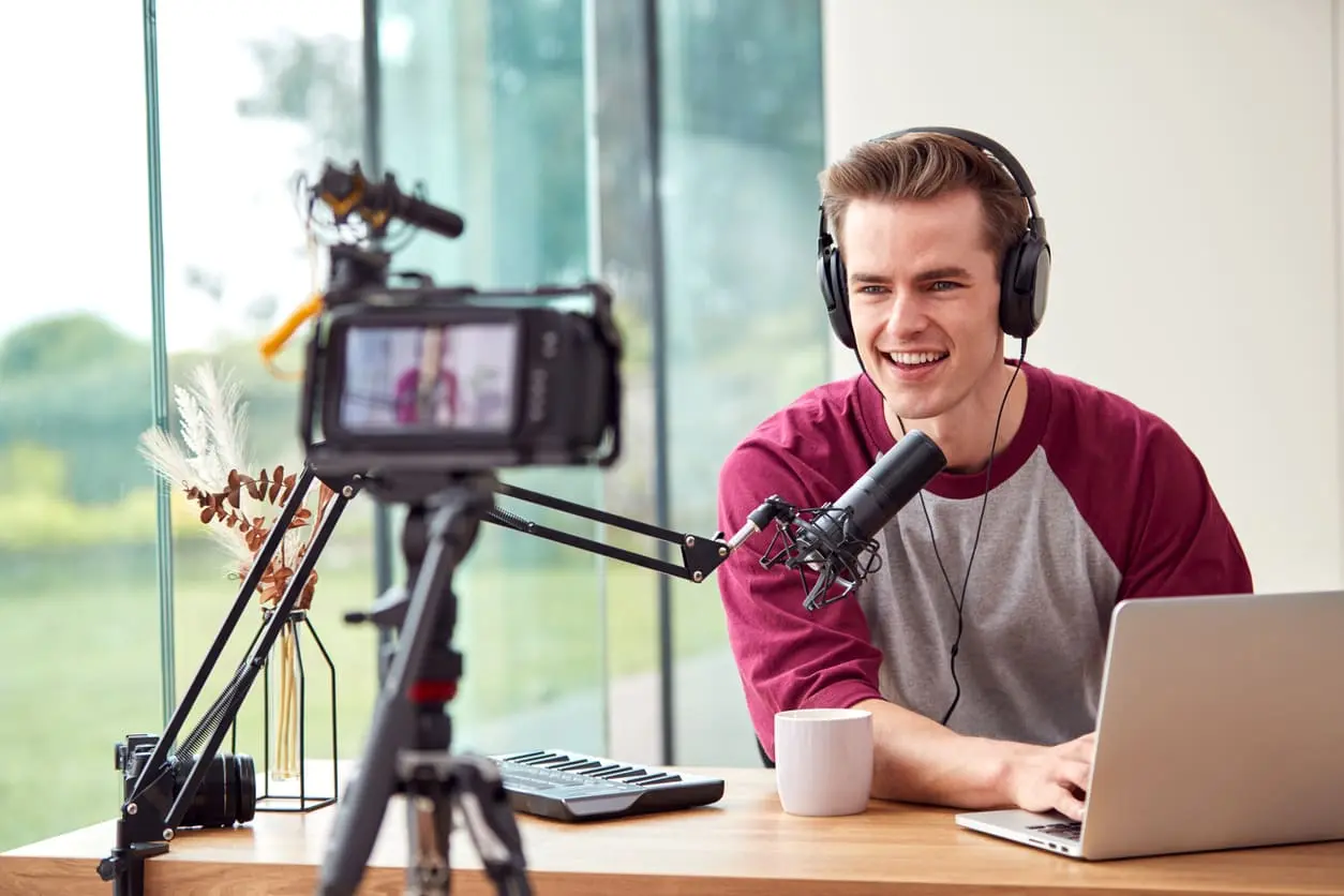 Meet the Top 10 YouTube Influencers in the UK